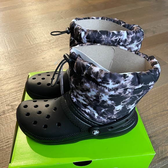 CROCS | Shoes | Crocs Lined Puff Boots | Poshmark